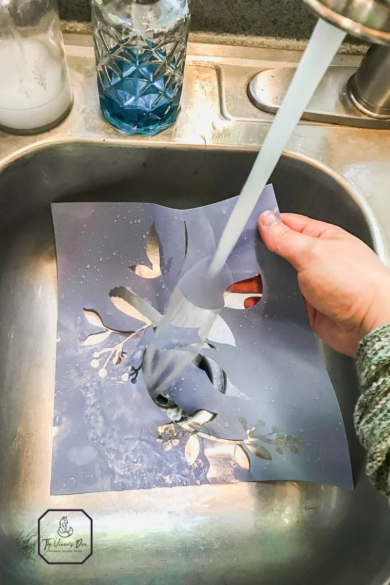 How to Stain with a Stencil - The Vixen's Den Studio