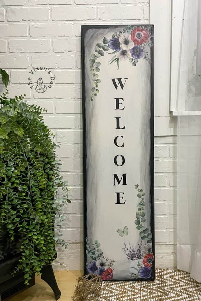 Cabinet Door Upcycle: DIY Reversible Christmas/Welcome Porch Sign - The ...